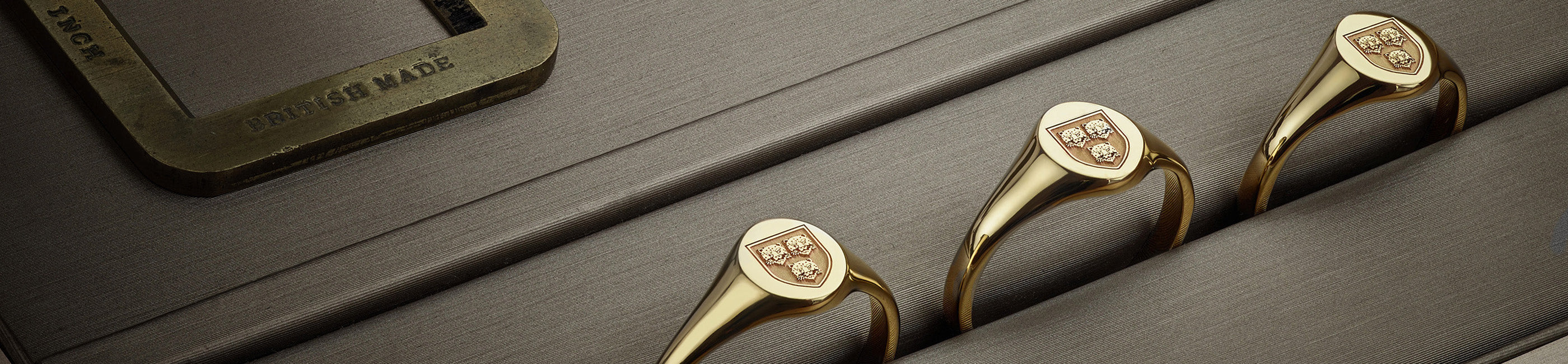 Bespoke Signet Rings - Custom Made Gold and Platinum Signets ...